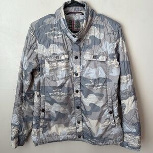 Stio | Jackets & Coats | Stio Skycrest Insulated Snap Shirt Jacket Camo ...